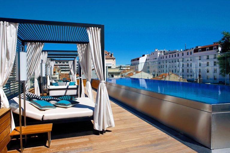 The 5 most beautiful hotel pools on the French Riviera
