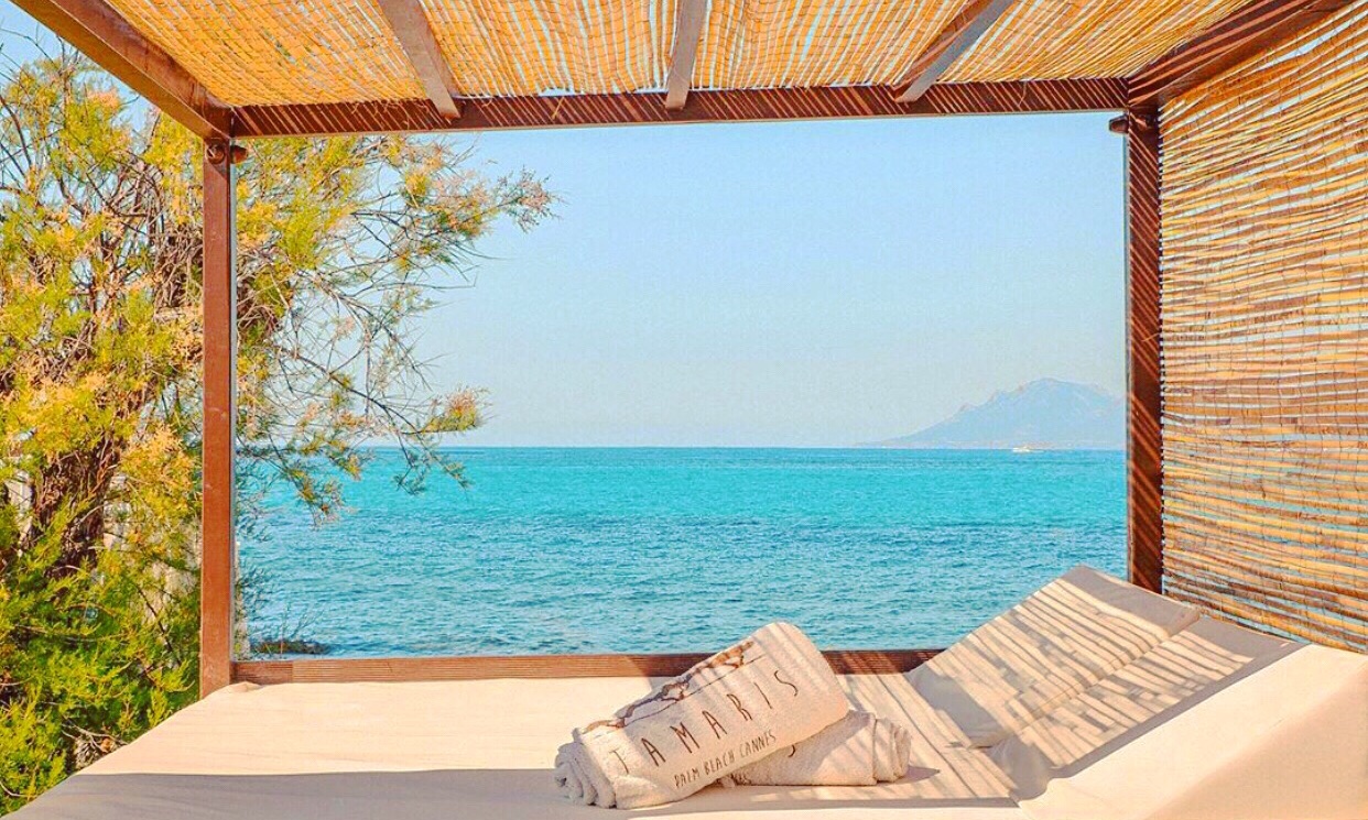 Tamaris Plage in Cannes, chic, trendy and safe - Chic Riviera